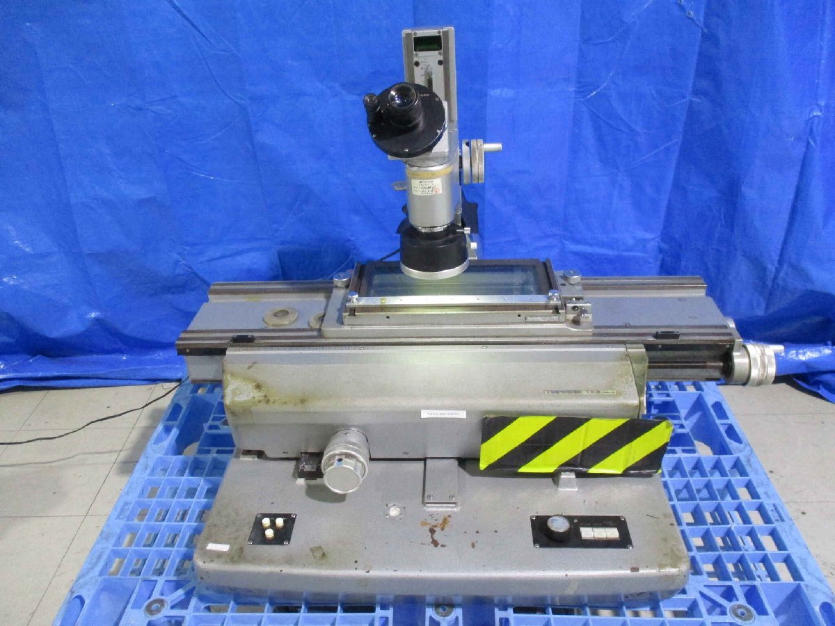 TOPCON T.U.M.200-BD Measuring Microscope [p1122705900] – LABBiD